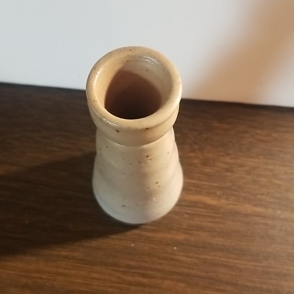 Accents | Williamsburg Pottery Clay Bud Vase | Poshmark